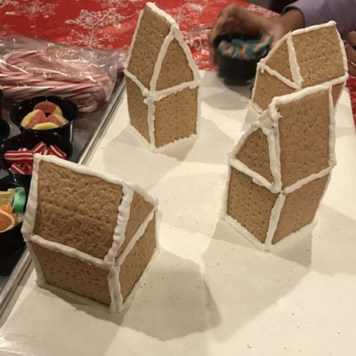 Graham Cracker Gingerbread Houses: A Winter Family Tradition - My ...
